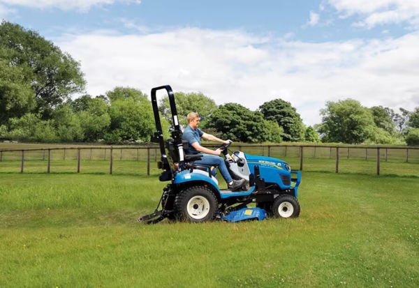 NEW HOLLAND BOOMER 25C - COMPACT TRACTOR | Agpower