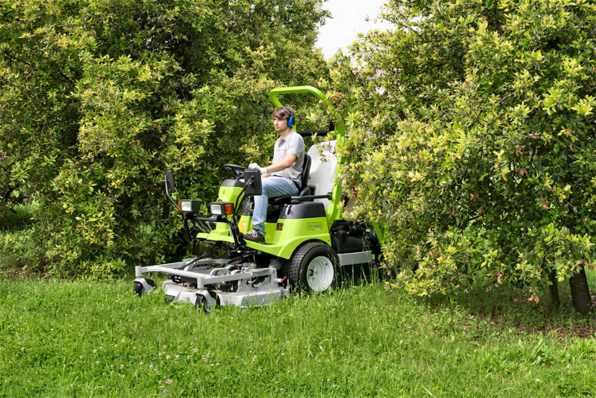 GRILLO FD 900 STAGE5 4WD MOWER | Agpower